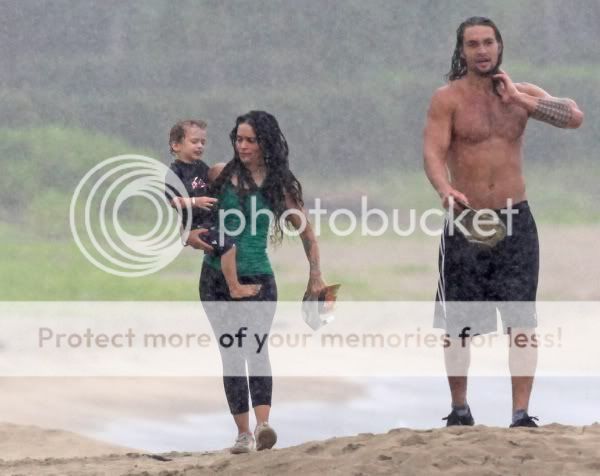 jason-momoa-hawaiian-holiday-01.jpg Photo by ybfchic | Photobucket